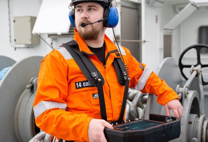 Industrial remote control devices enhanced by touchscreen | News ...